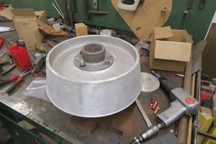 Workshop - Renault FT - Rivets And Reduction Boxes