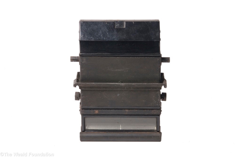 Inside Track - Photo Focus - StuG III Commander Winkelspiegel ...