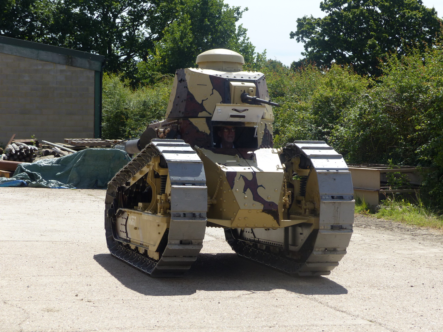 Inside Track - Renault FT And TSF – A Typical Unit Structure